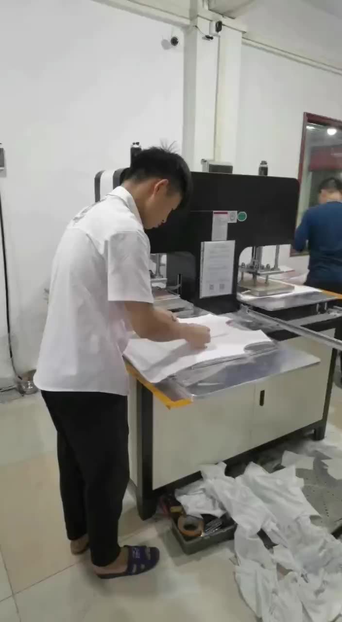 Tshirt Printing Soft Made Rubber Patch Machine For Pessing Logo ...