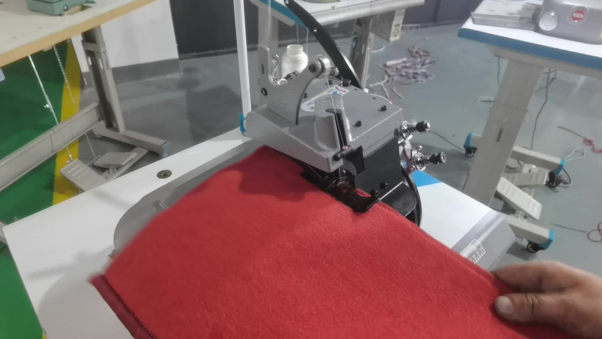 Bt-2502k Industrial Extra Heavy Duty Blanket Stitch Carpet Edge Sewing ...