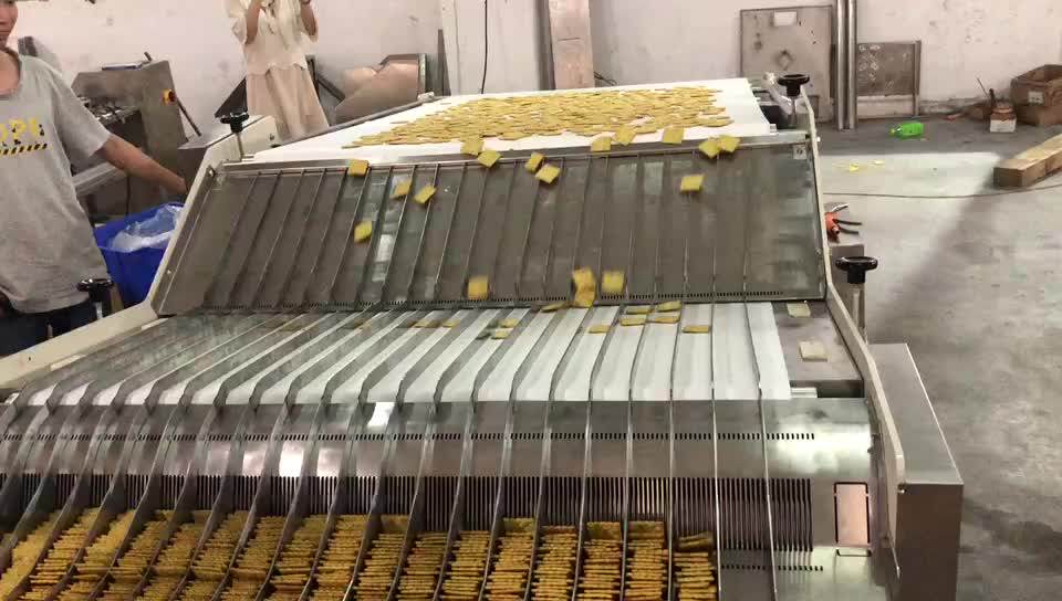 Stainless Steel Automatic Short Biscuit Stacking Machine For Biscuit ...