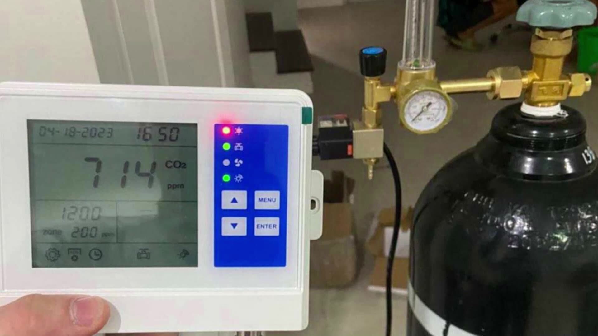 Customized Eu/us/au Plug Mushroom Farm Growing Co2 Levels Temperature ...