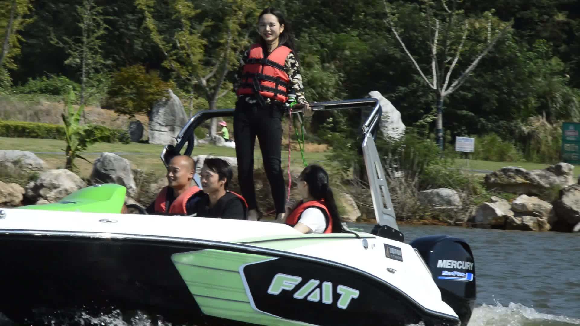 Chinese Supplier Hot Sale 5 Person Mini Luxury Speed Boat - Buy 5 ...