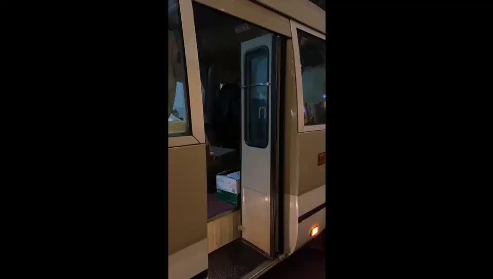 12v/24v Anti-pinch Electric Aluminum Bus Folding Door - Buy Aluminum ...