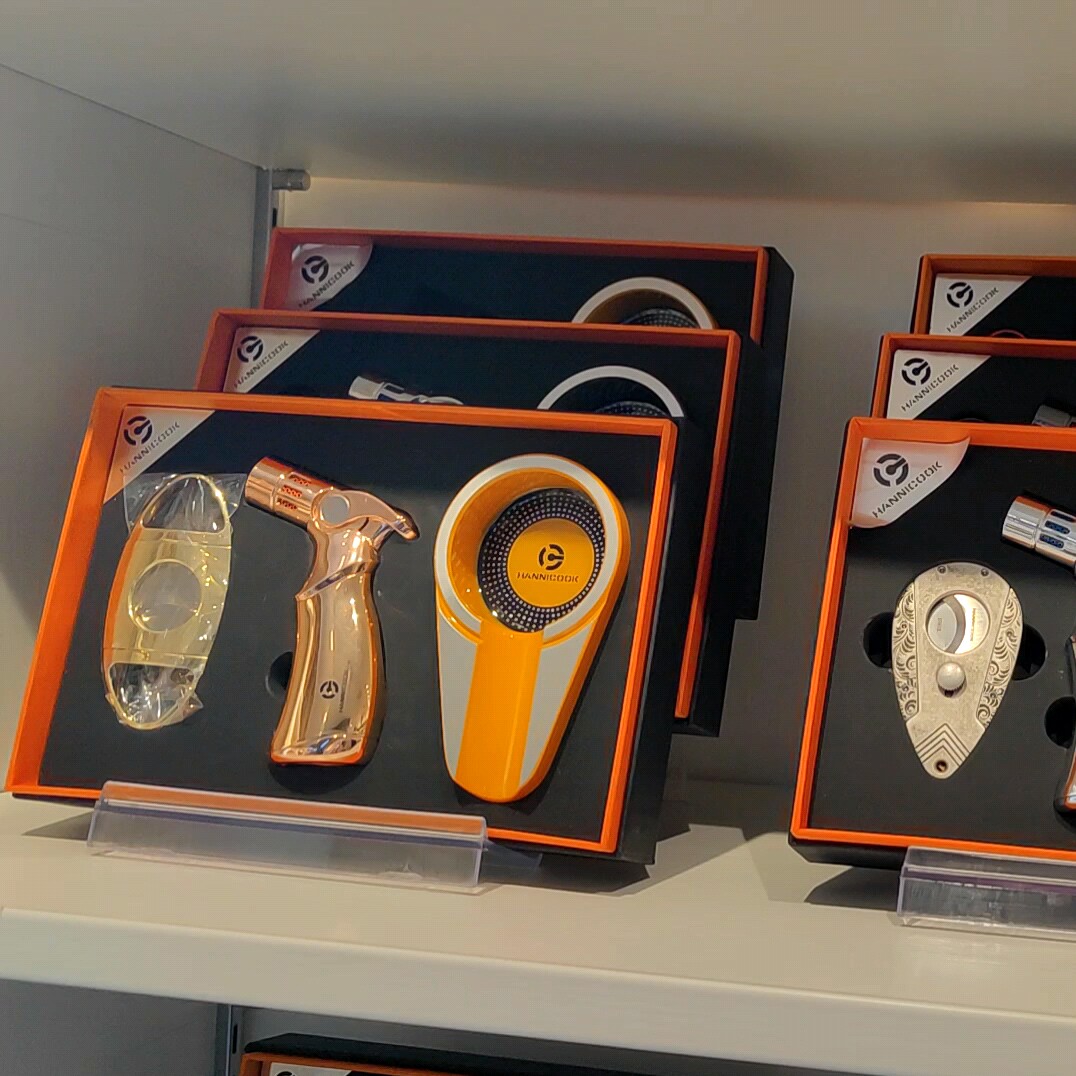 High-end Cigar Lighter Cutter Ashtray Gift Set Best For Him Small Moq ...