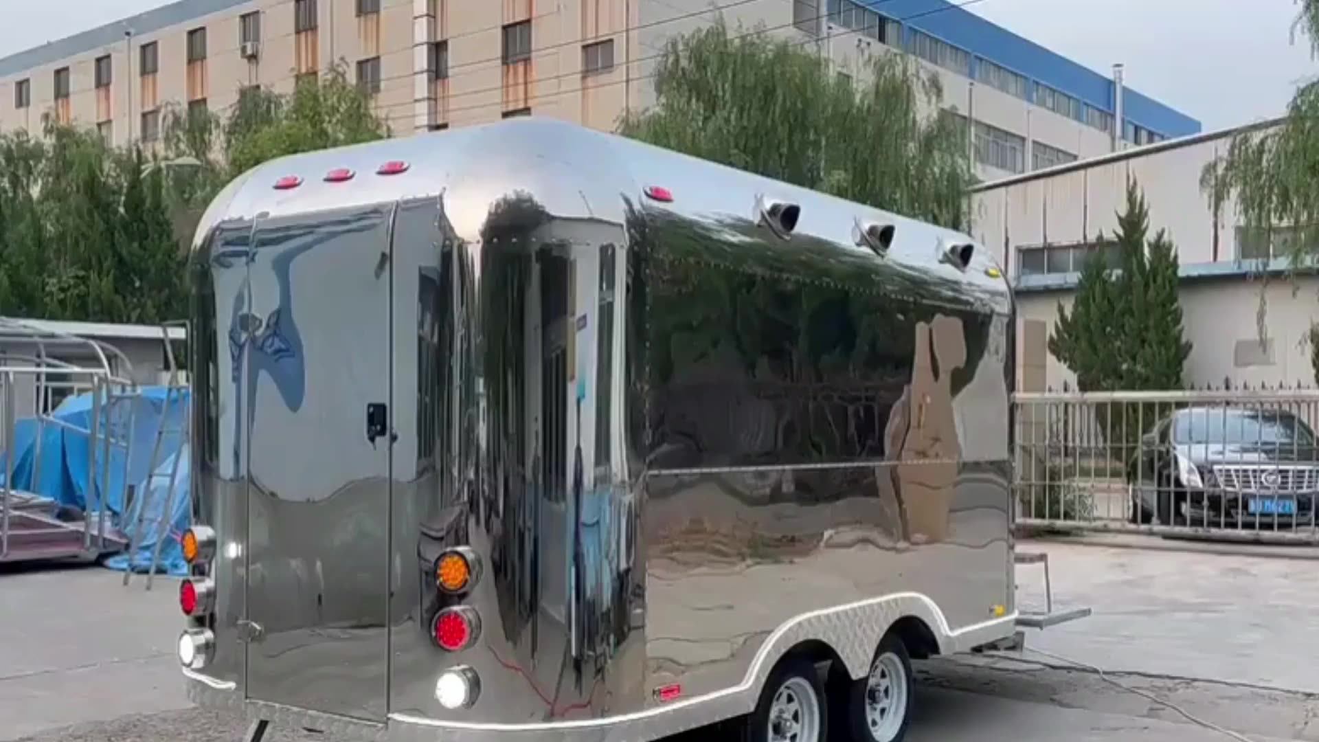 Mobile Bubble Tea Cart Food Truck Camper Trailer Retro Food Truck ...