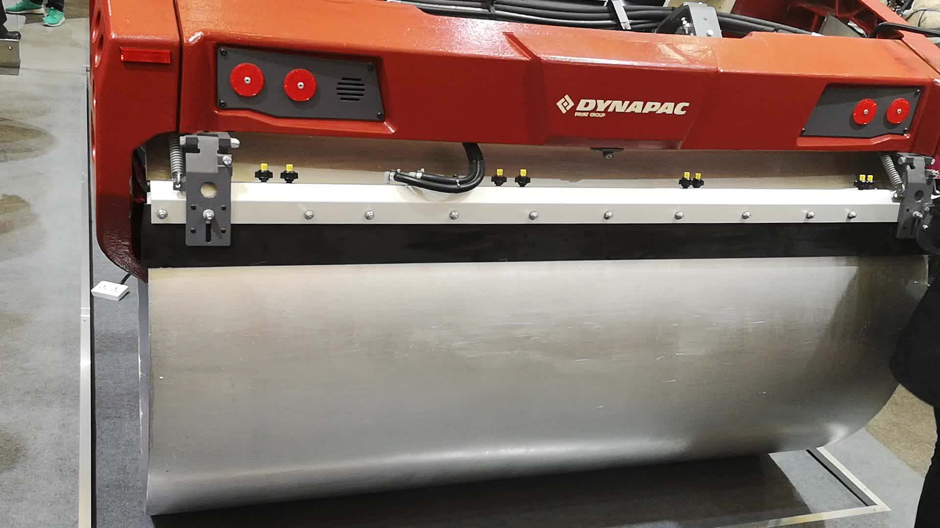 Poly Urethane Polyurethane Vibratory Asphalt Roller Scraper For Dynapac ...