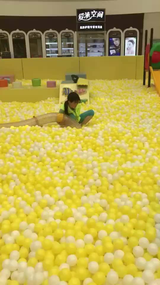 Factory Price Ocean Balls Washing Machine/indoor Playground Ball ...