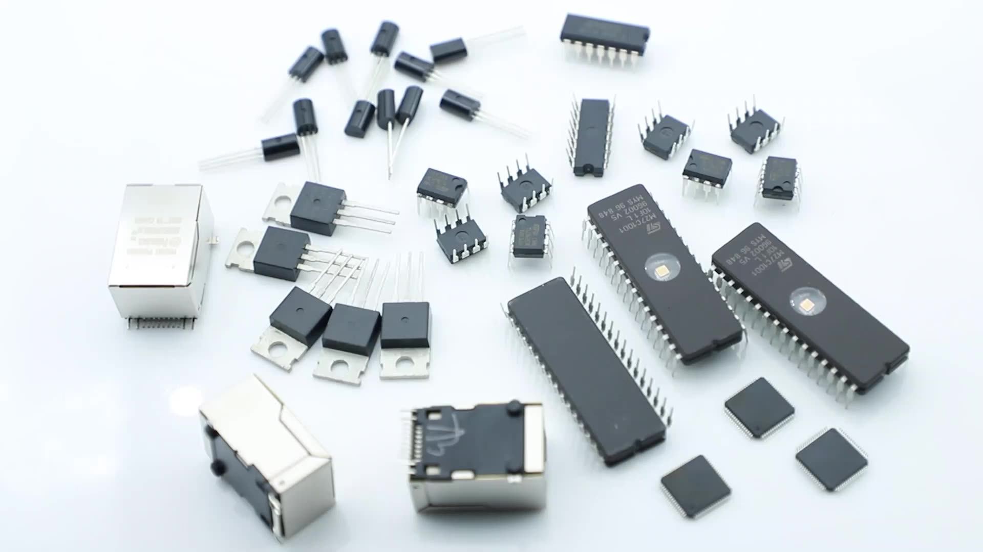 Zhida Shunfa Cp2102n-a02-gqfn28r Qfn28 Usb Controller Chip Cp2102n-a02 ...