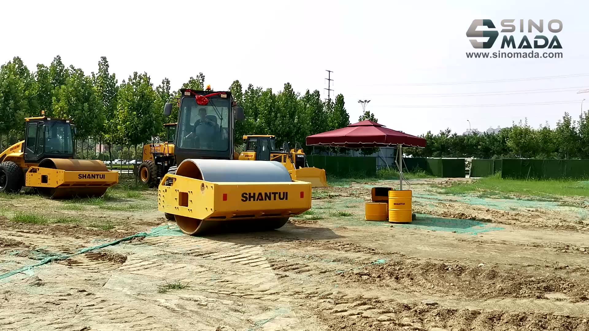 Vibrating Roller Single Drum 26 Ton - Buy Road Roller Double Steel Drum ...