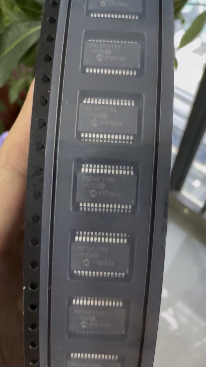 54b65 Electric Supplies New Integrated Circuitsnal Lcd Power Management ...