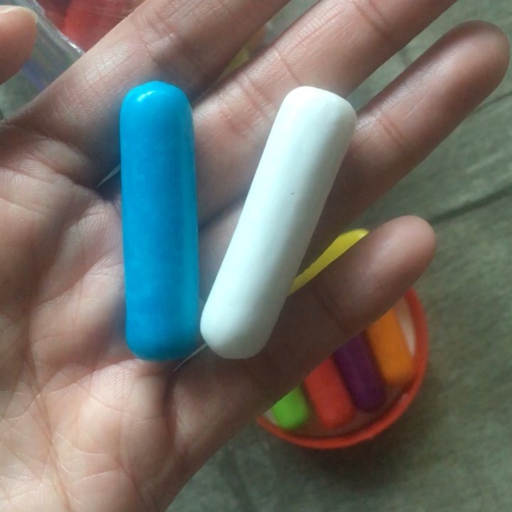 One Corner Colorful Sweet Chalk Shape Rocket Bubble Gum - Buy Rocket ...