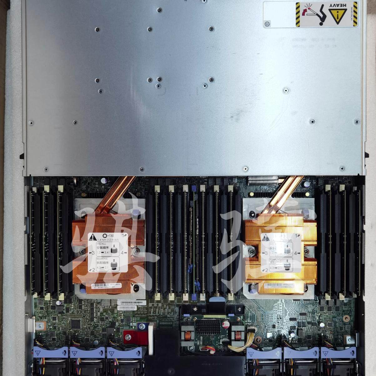 原装 EMC Unity XT480F 存储控制器 110-558-750A-00