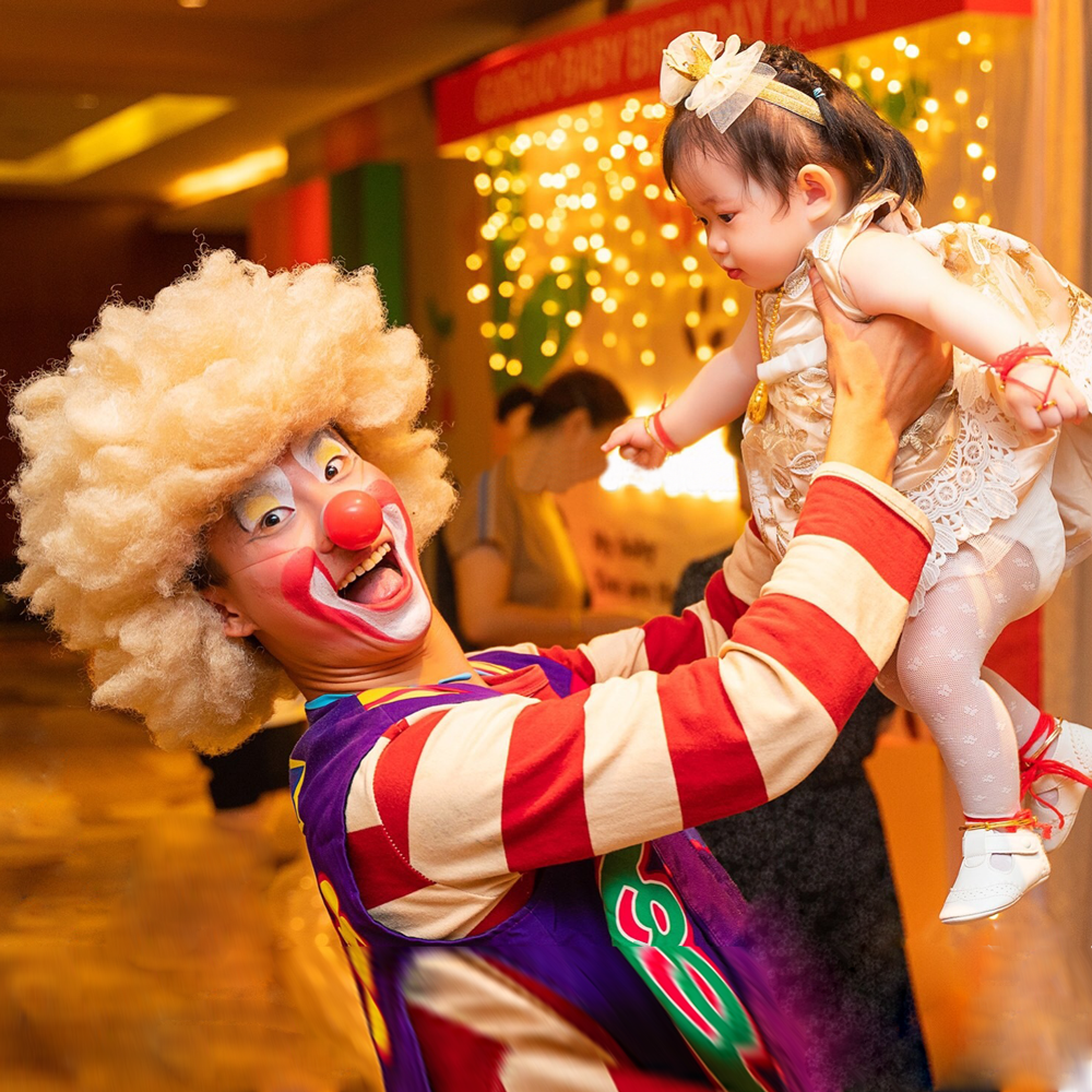 Shanghai children's birthday party clown service door-to-door bubble ...