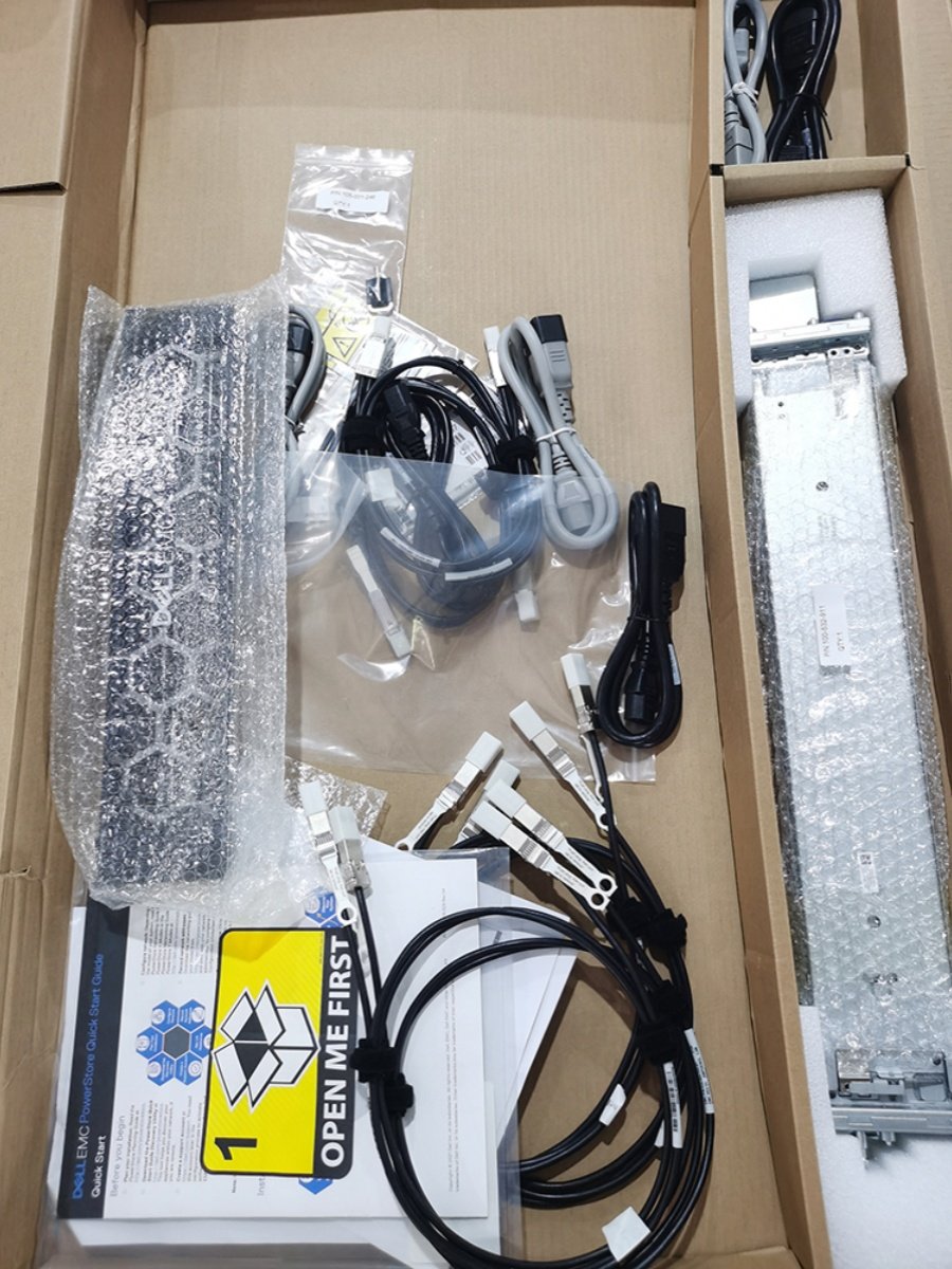 DELL EMC POWERSTORE 3000T All Flash Storage - kkomputer