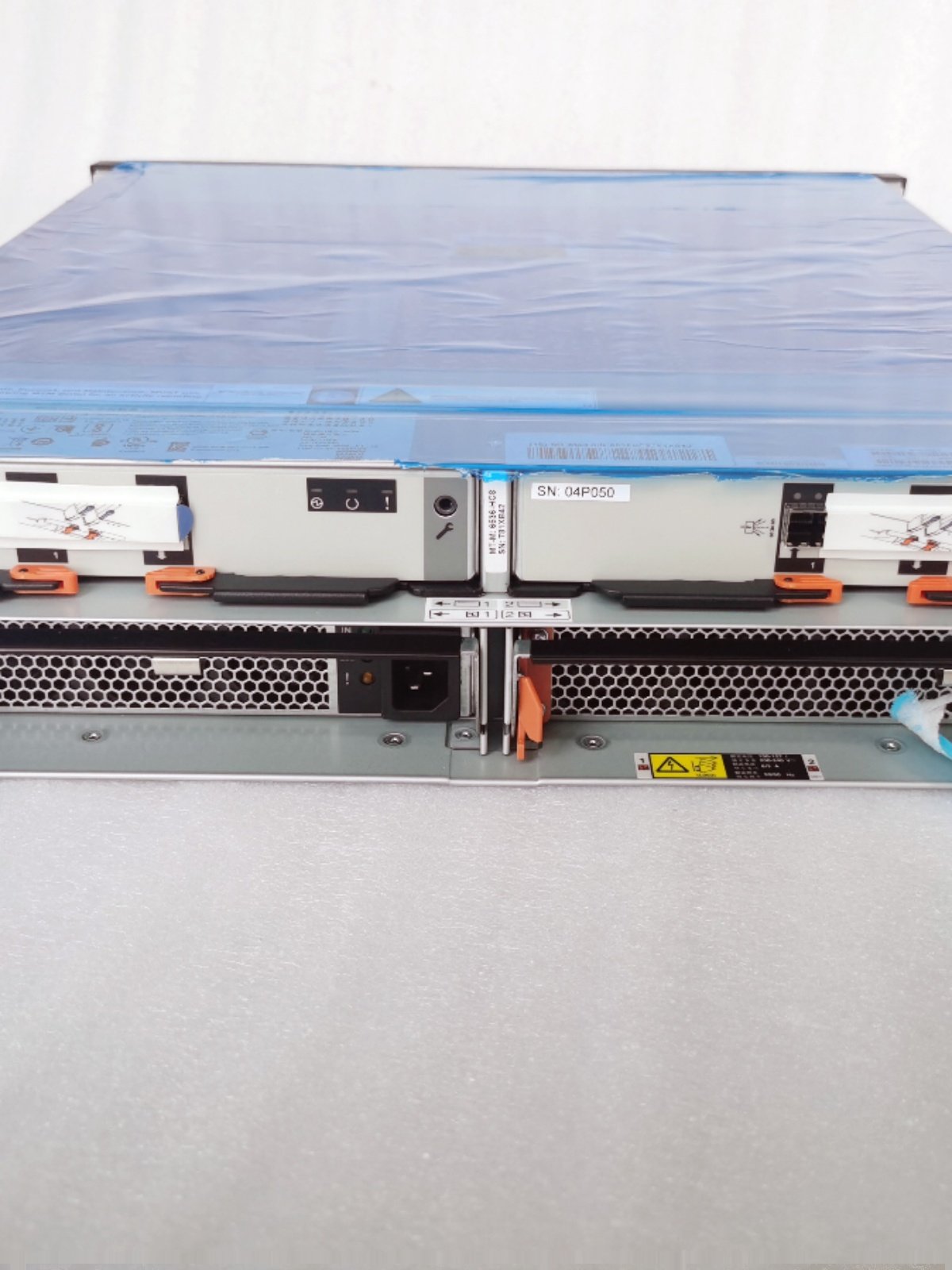 Lenovo Lenovo Storage V5030 SFF 6536-HC8 Dual Power Dual Controller ...