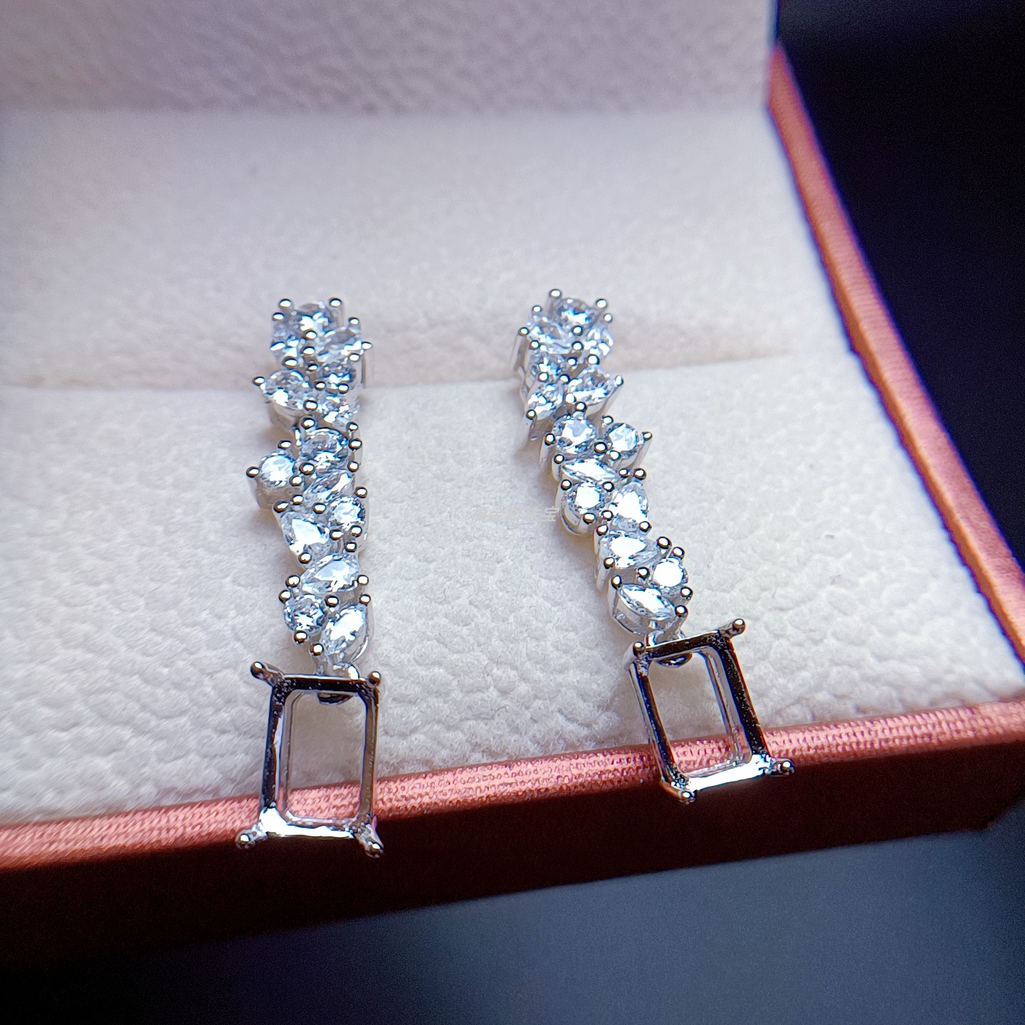 S925银耳坠空托长方5*7mm镀白金玫瑰金 女 镶嵌 银饰耳钉 宝石-阿里巴巴