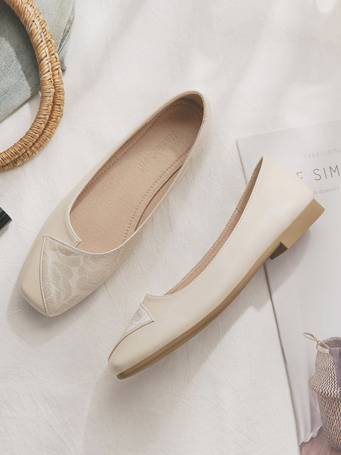 Sheepskin version ~ Guofeng cheongsam shoes spring shallow mouth flat ...