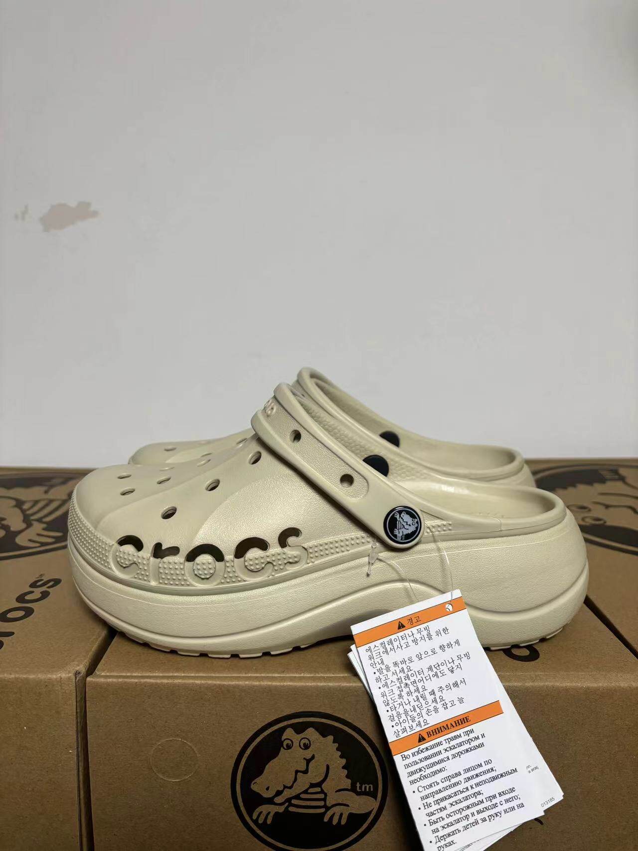 Crocs Calochi 2024 Summer New Cloud Cave Shoes Women's Increased Thick ...