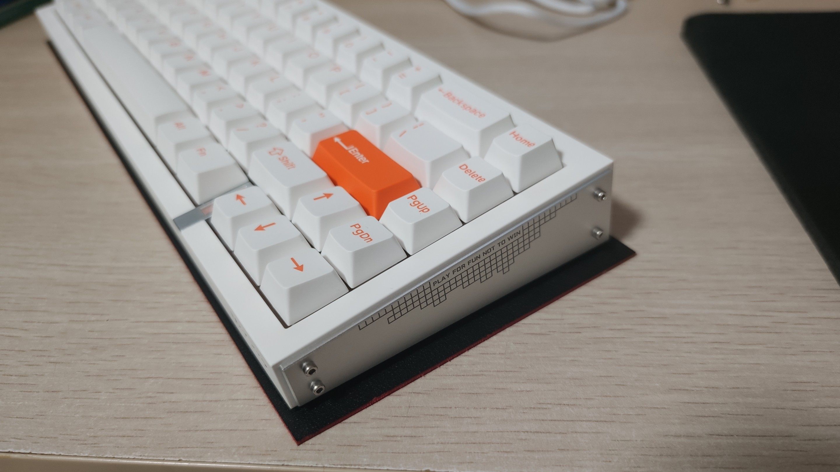 MelGeek小蜜蜂Real 67磁轴键盘电竞游戏RGB万磁王圣心轴无畏契约评价 - 淘宝网