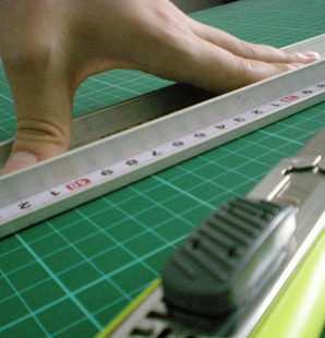 [USD 11.29] Protective ruler advertising ruler American scale spray ...