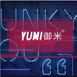 YUMI眼镜店