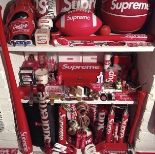 Supreme士多