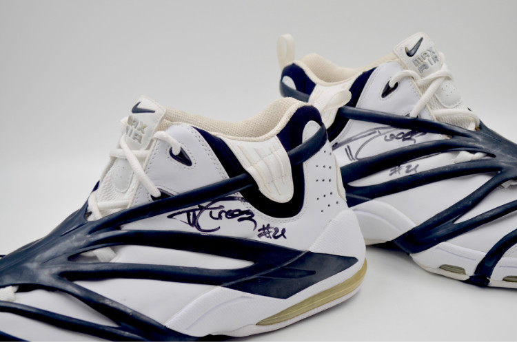 耐克八爪鱼鞋,八爪鱼椰子鞋正品,阿迪达斯八爪鱼鞋_大山谷图库